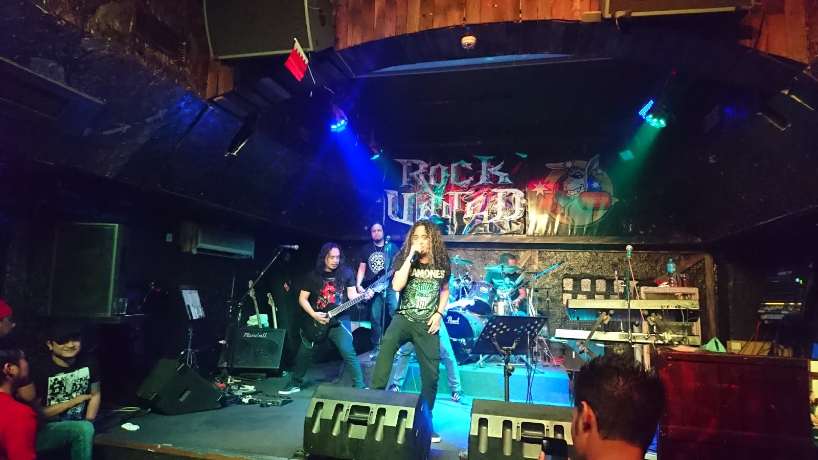 Hari Ng Larga: Diggers - Manama, Bahrain