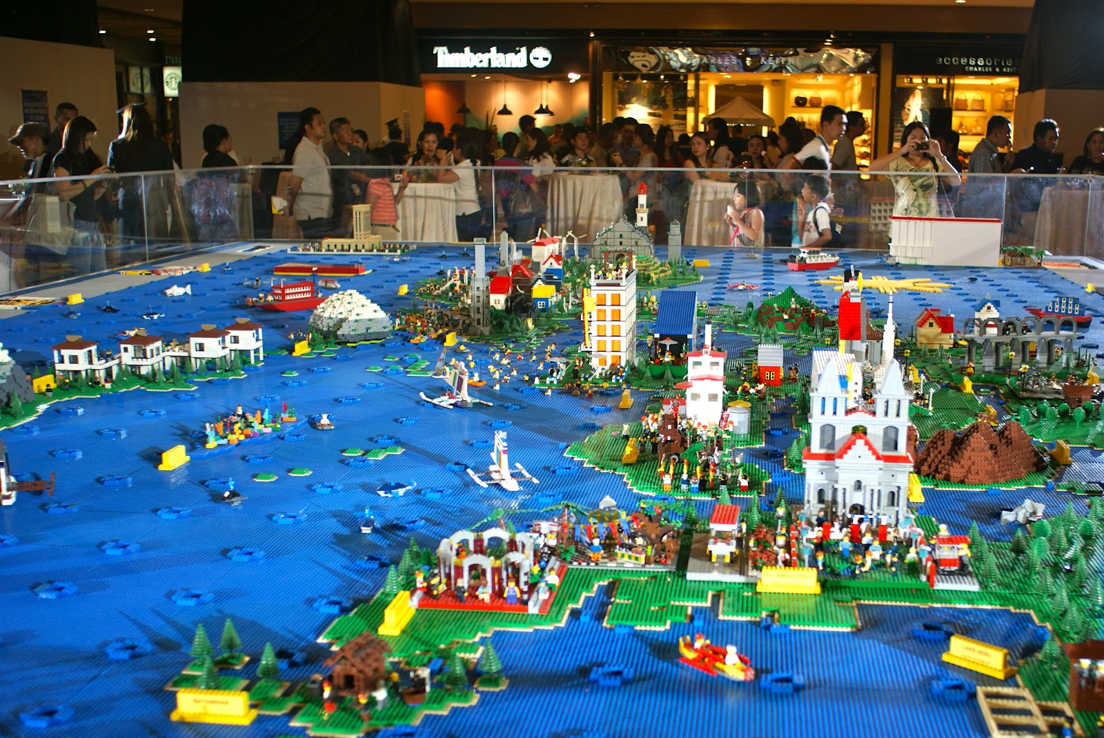 Lego embraces DOT's "It's more fun in the Philippines" slogan