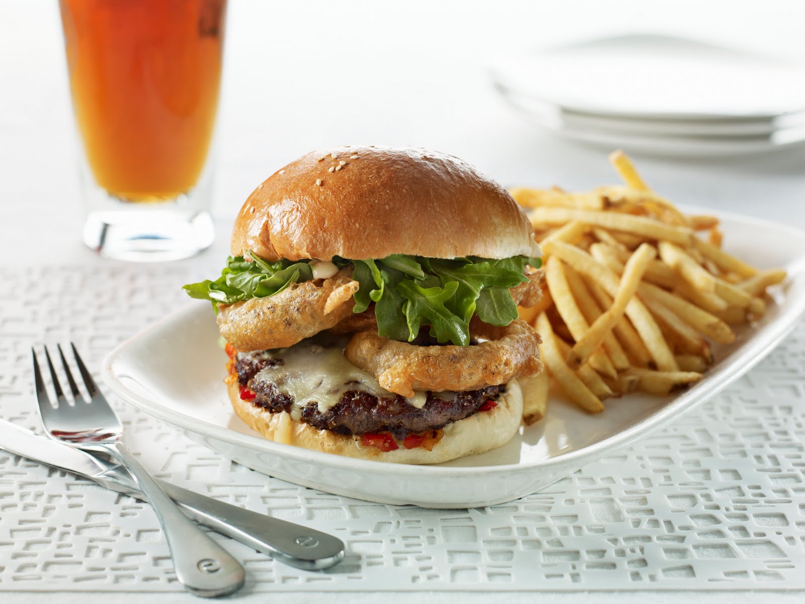 The National Nosh: Eat Here: Earls Toronto