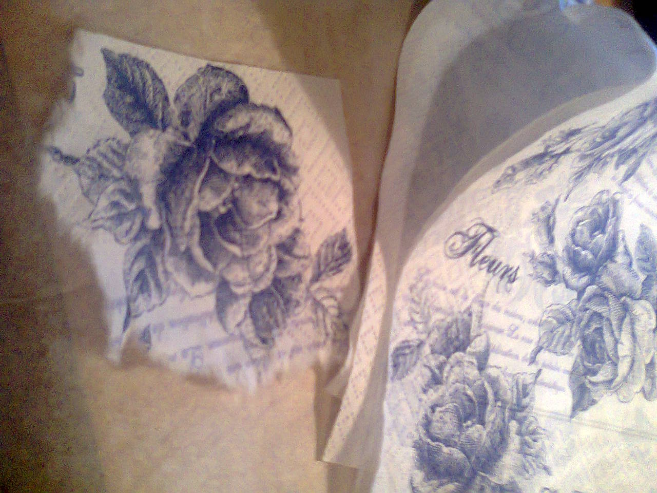 Adriana Hobby: Decupajul - Tehnica şerveţelului