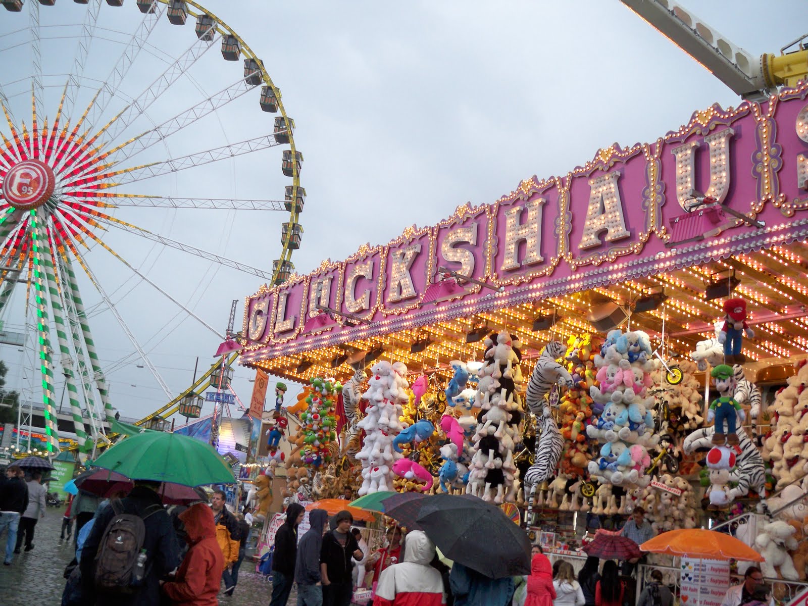 About LaNa: Die größte Kirmes am Rhein