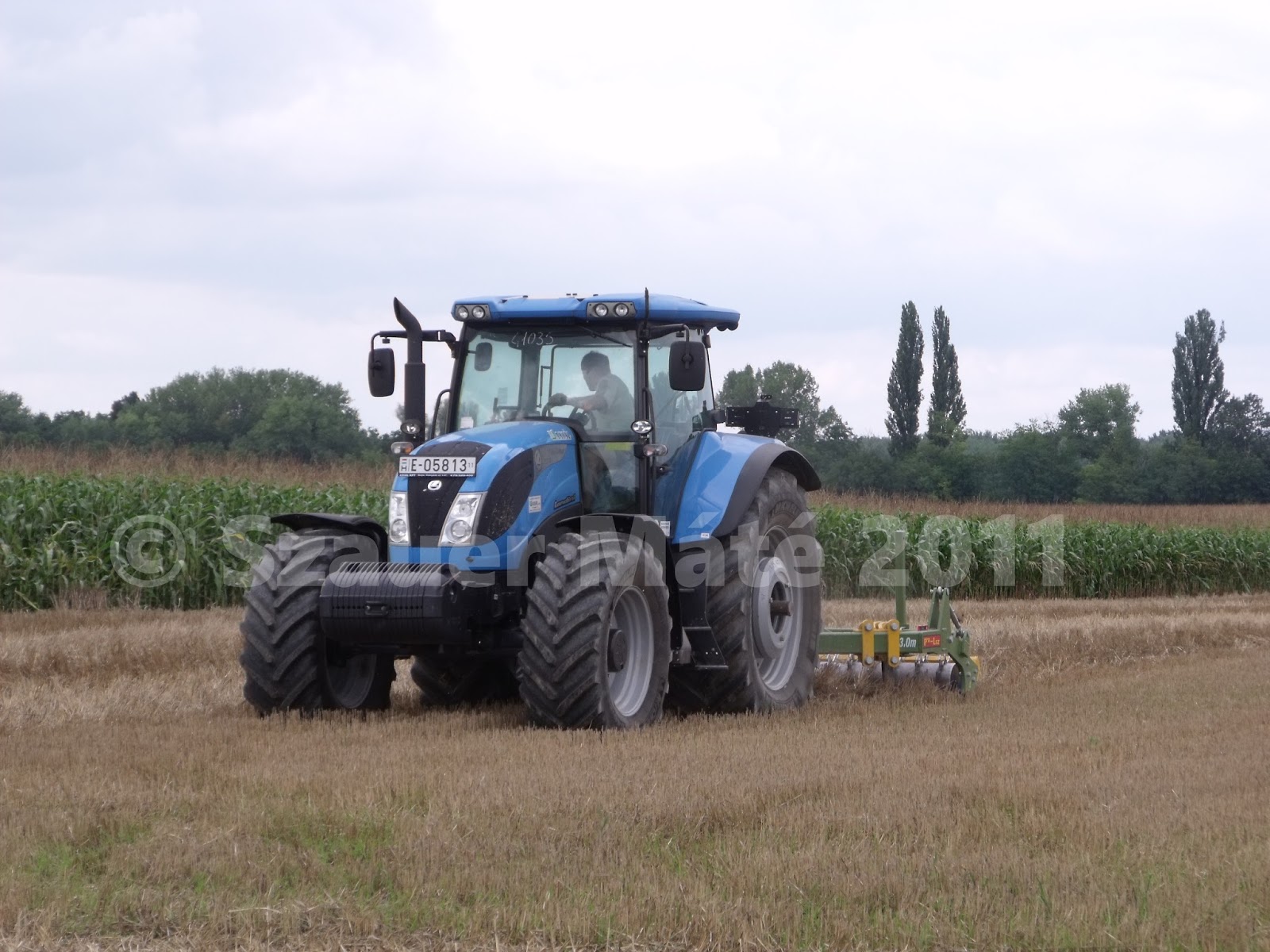 ..Mezőgépek..: Lazítózás:Landini PowerMaster 230