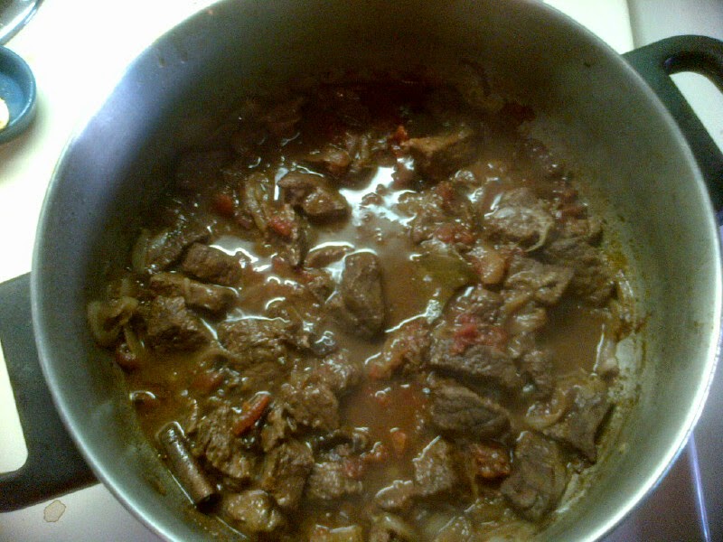 Greek Foody Talk: From Library to Table: Beef Kapama!