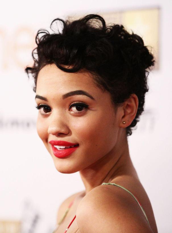 Kiersey Clemons Facts, Age, Wiki, Biography, Height, Weight, Affairs ...