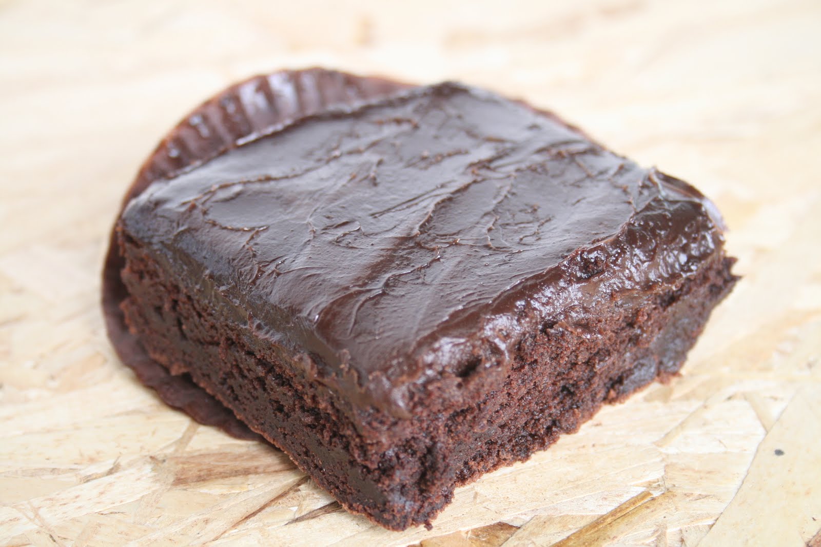 Bake - a - holic: ele Cake Co