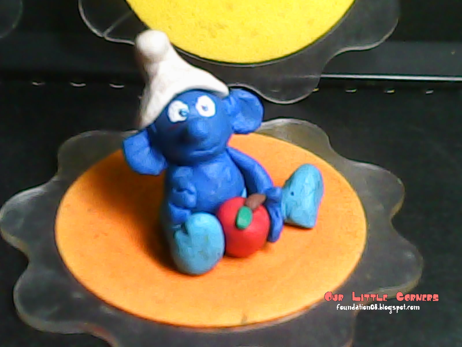 OUR LITTLE CORNERS: Clay Art # 13 : Smurf