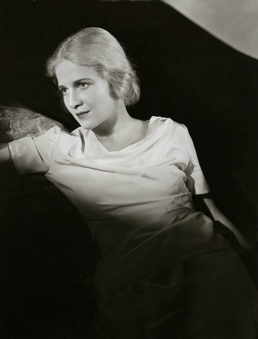 It's The Pictures That Got Small ...: THE MONDAY GLAMOUR 15!