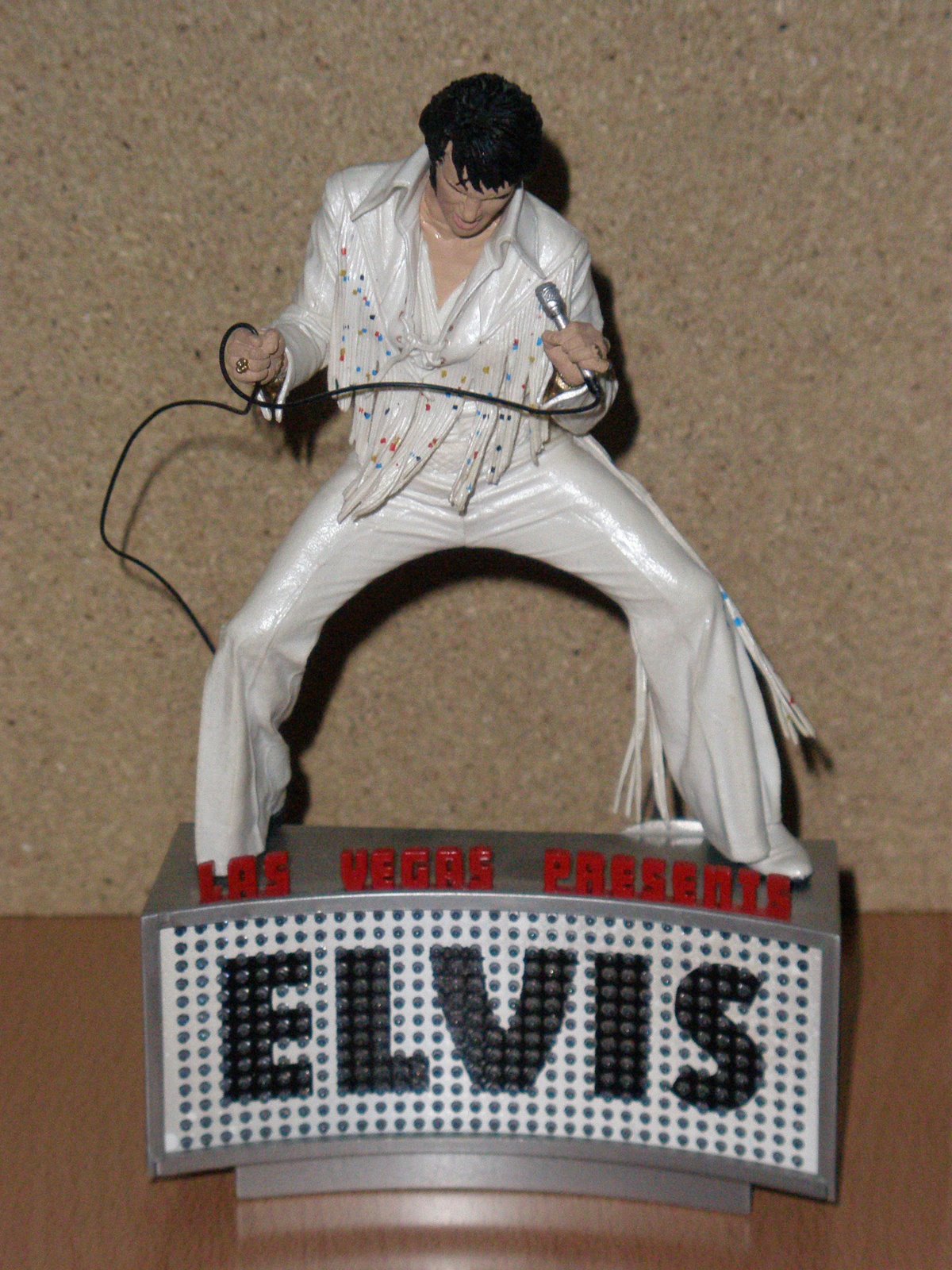 Colección de Habitación Figuras en Escala etc....: Elvis Presley Colección