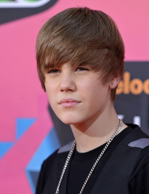 Justin Bieber Biography - Pictures And Biography
