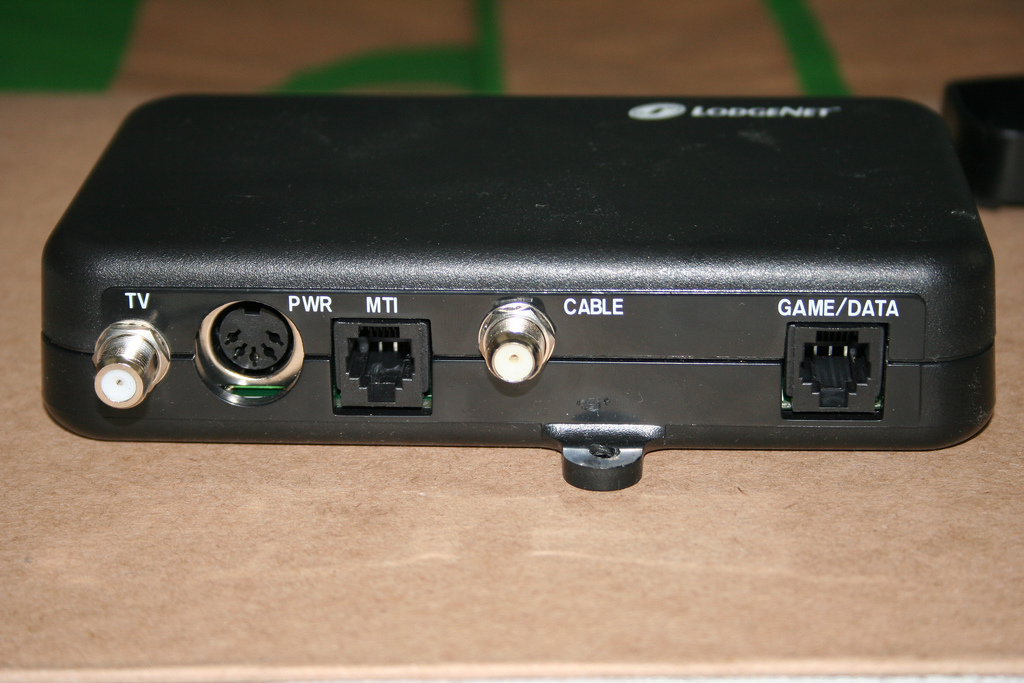 HEX1GON -- The XBOX Collector: Very Rare Nintendo 64 LodgeNet System ...