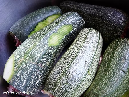 My home ...: Κολοκυθάκια γεμιστά