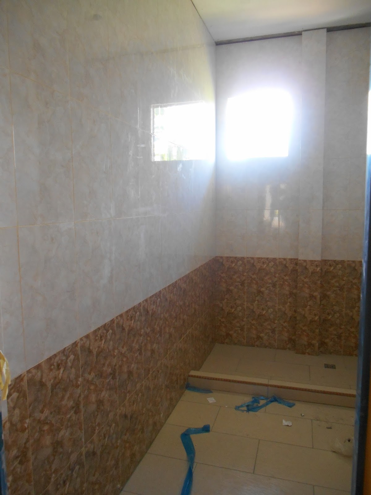 CHAN PLASTER & RENOVATION: PEMASANGAN TILES UNTUK TANDAS DI TAMAN KO ...