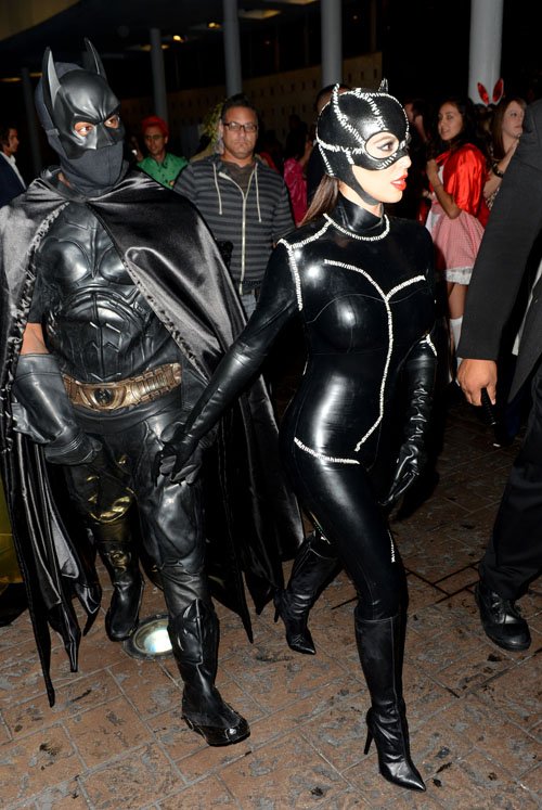 Kemi Online ♥: Kim Kardashian & Kanye as Batman & Catwoman