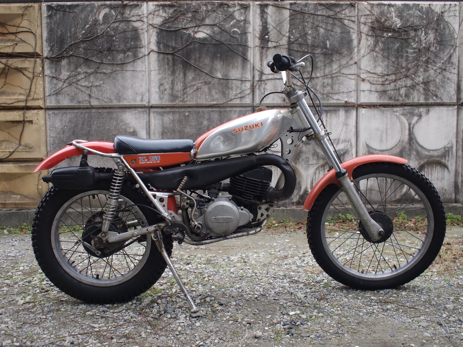 RePLAY MOTO SERVICE BLOG: RL250 FOR SALE ! と、トライアル練習会のお知らせ