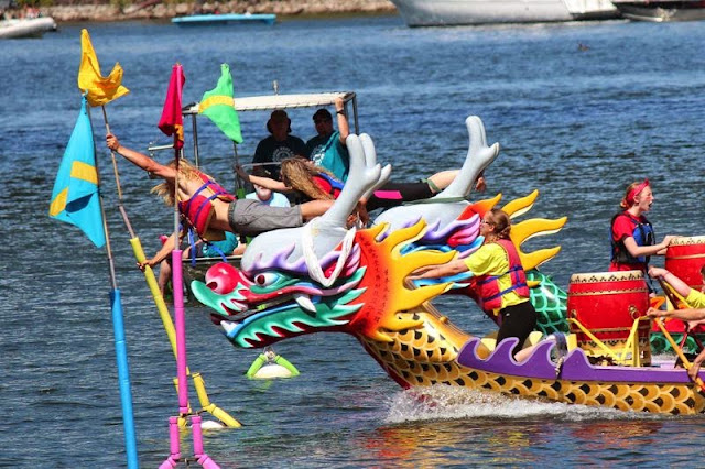 Robin Phillips Studio - Inspirational Art/Design: Dragon Boat Art