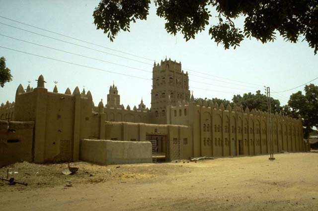 Dünya'nın Bütün Camileri: Pictures of Great Mosque-1, Niono, Mali