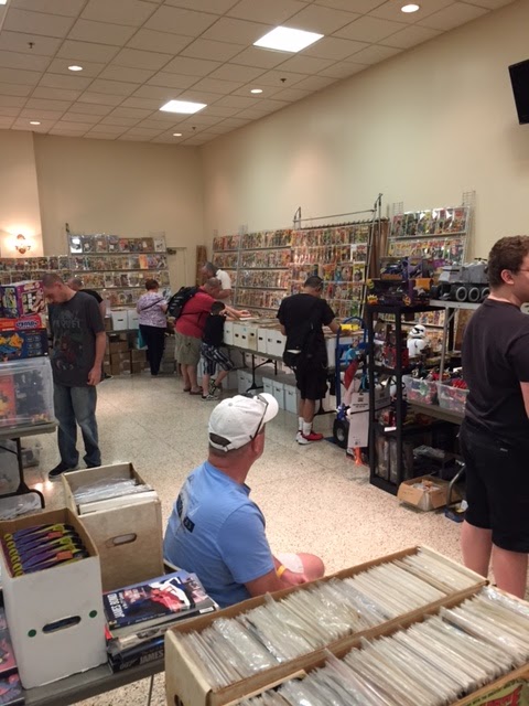 Images From First State Comic Con