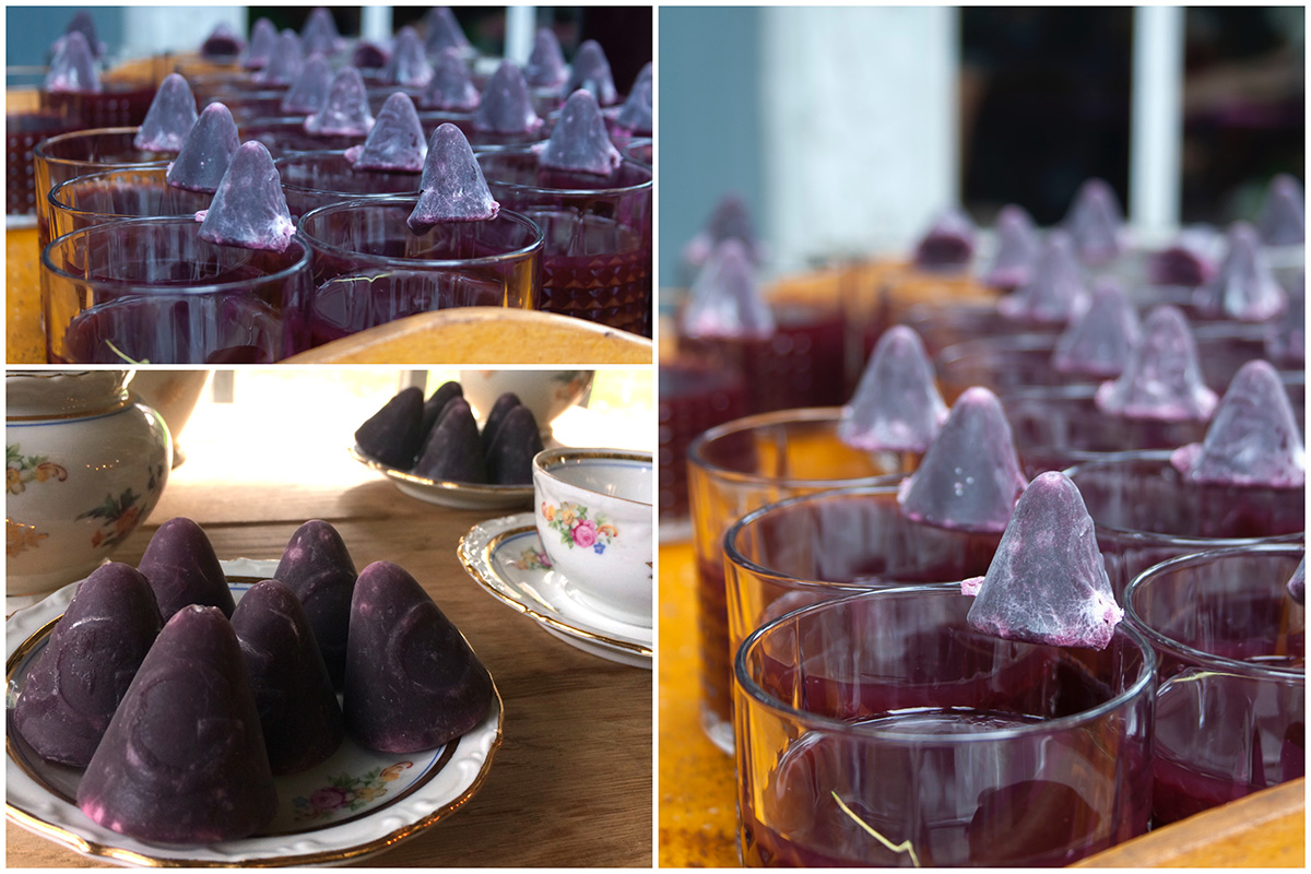 Happiness is a cuberdon in each hand!