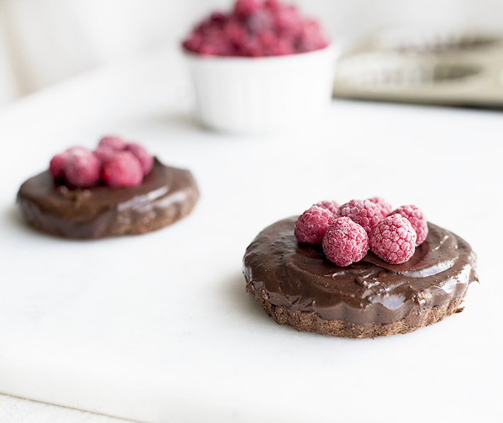 Protein Treats By Nicolette : Mini Chocolate Raspberry Tarts