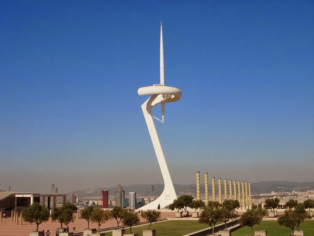 Torre de Telecomunicaciones de Montjuïc ~ Arquitectura asombrosa