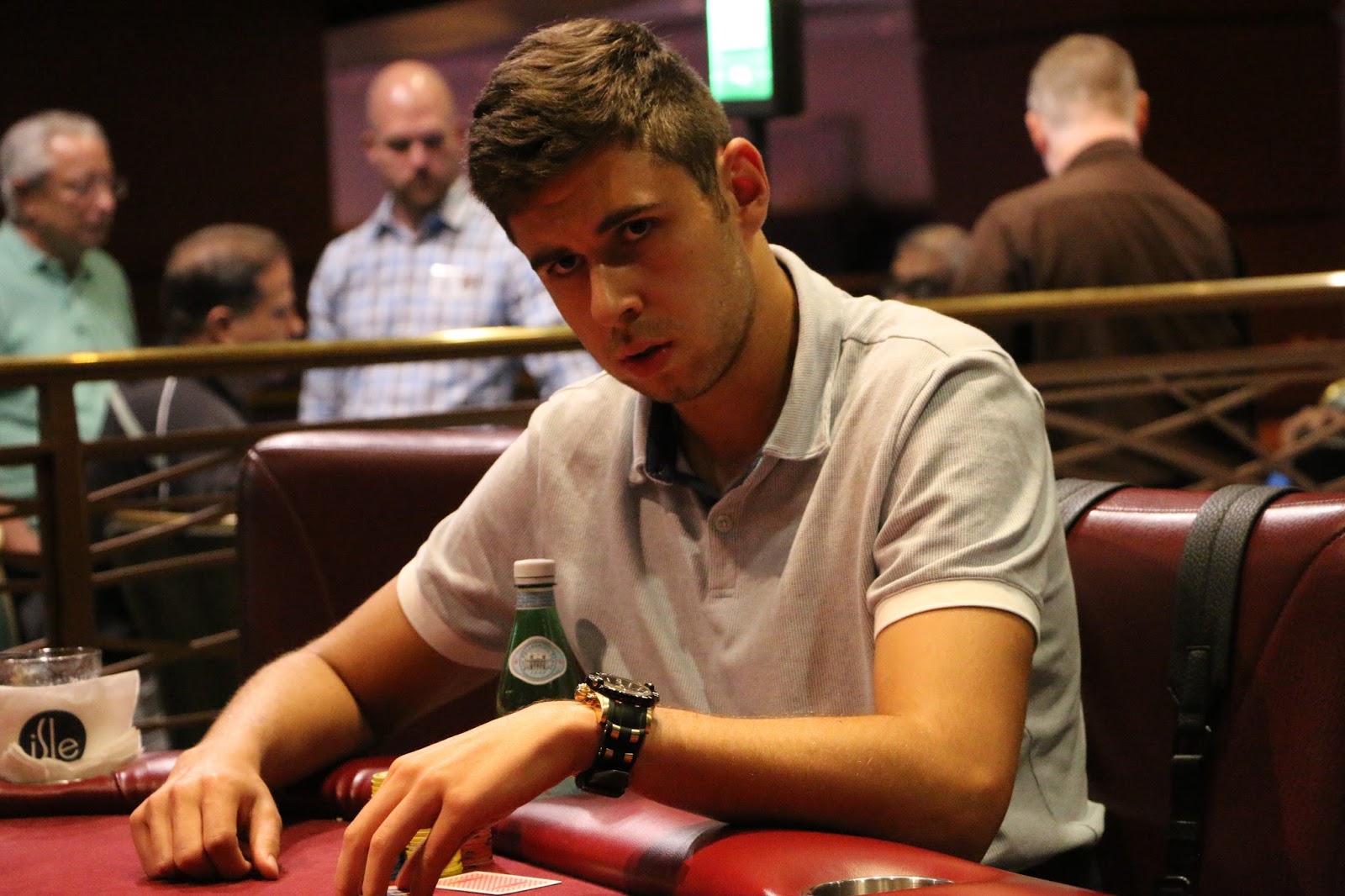 Isle Casino Poker : "Single-Day Series II:" Sean Perry Bubbles, As O ...