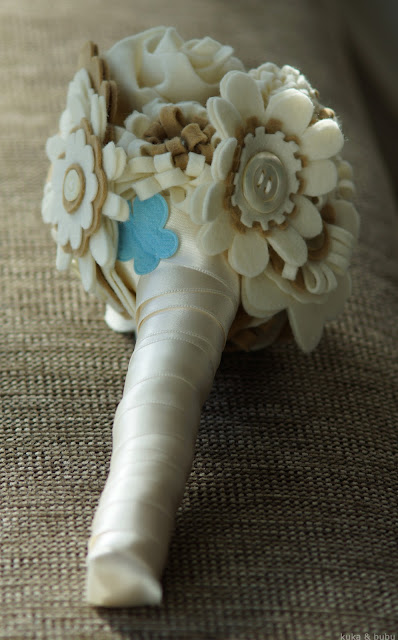 kuka and bubu: Tutorial: Felt wedding bouquet – Ramo de novia de fieltro