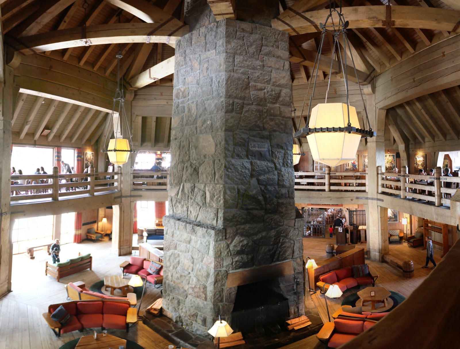 Bob and Pam Nodine: Mt Hood and Timberline Lodge