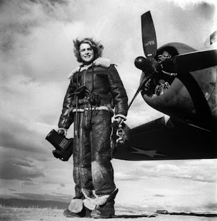 Behind the Picture: The First Woman to Fly with a U.S. Combat Crew Over ...