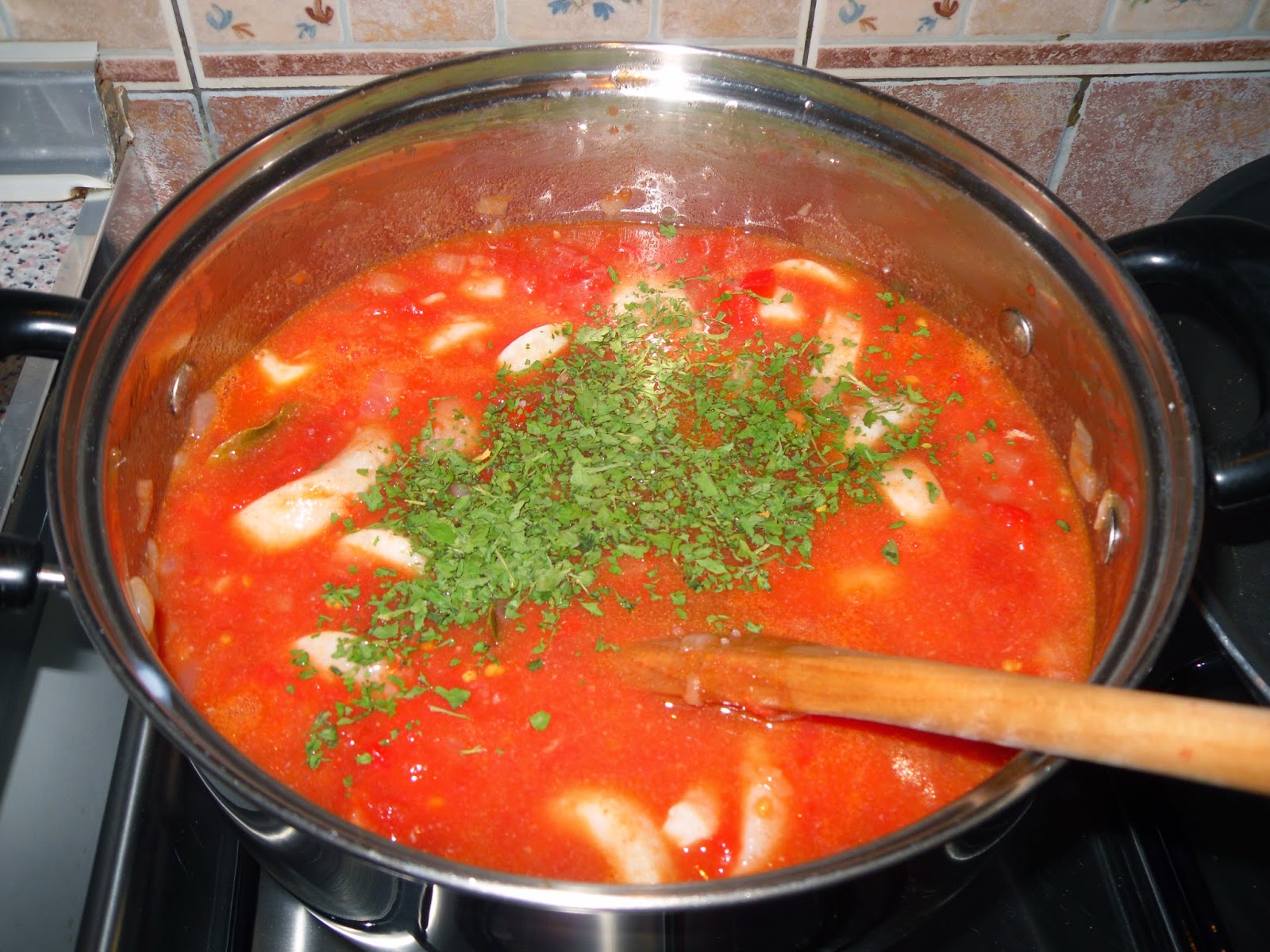 Pota estufada com batatas