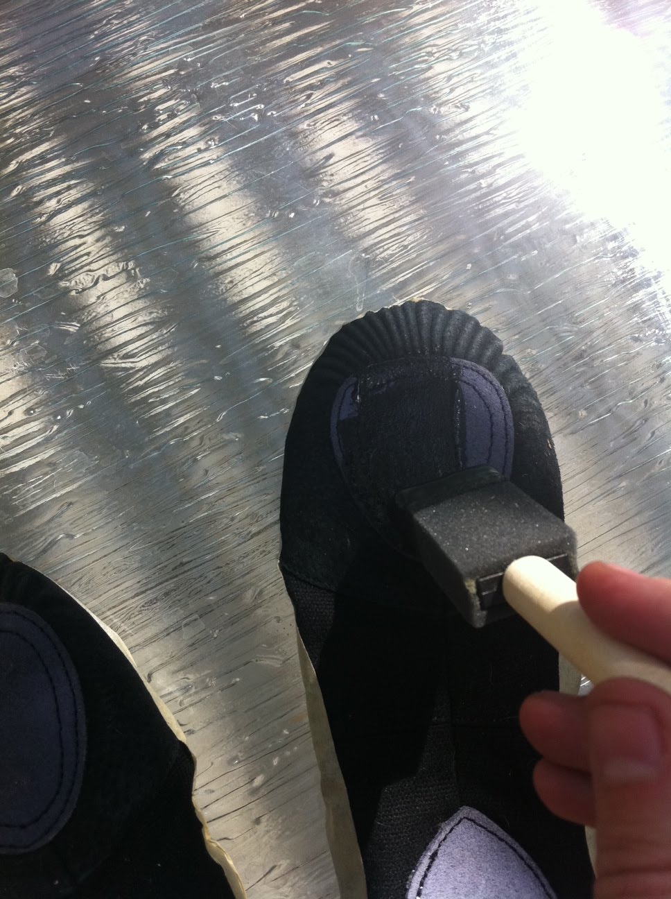 Mama Made Me: Make Your Own "Barefoot" Ballet Flats