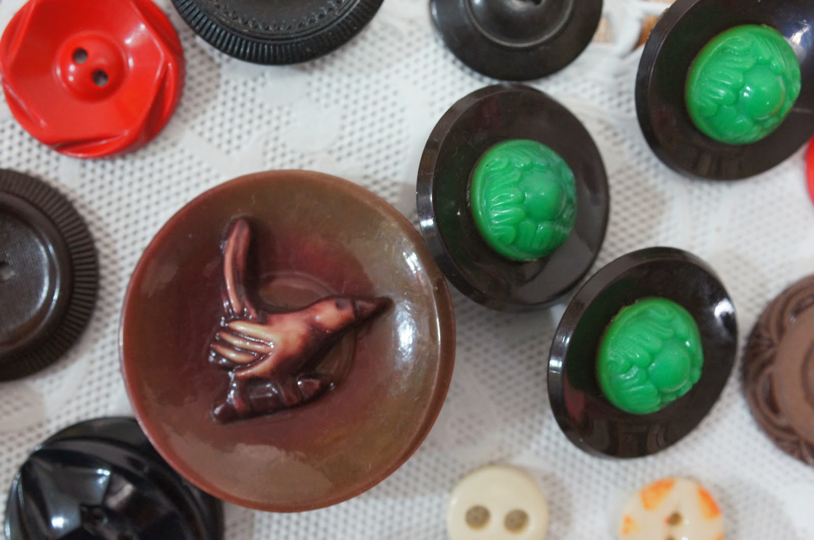 kluless: About Those Buttons