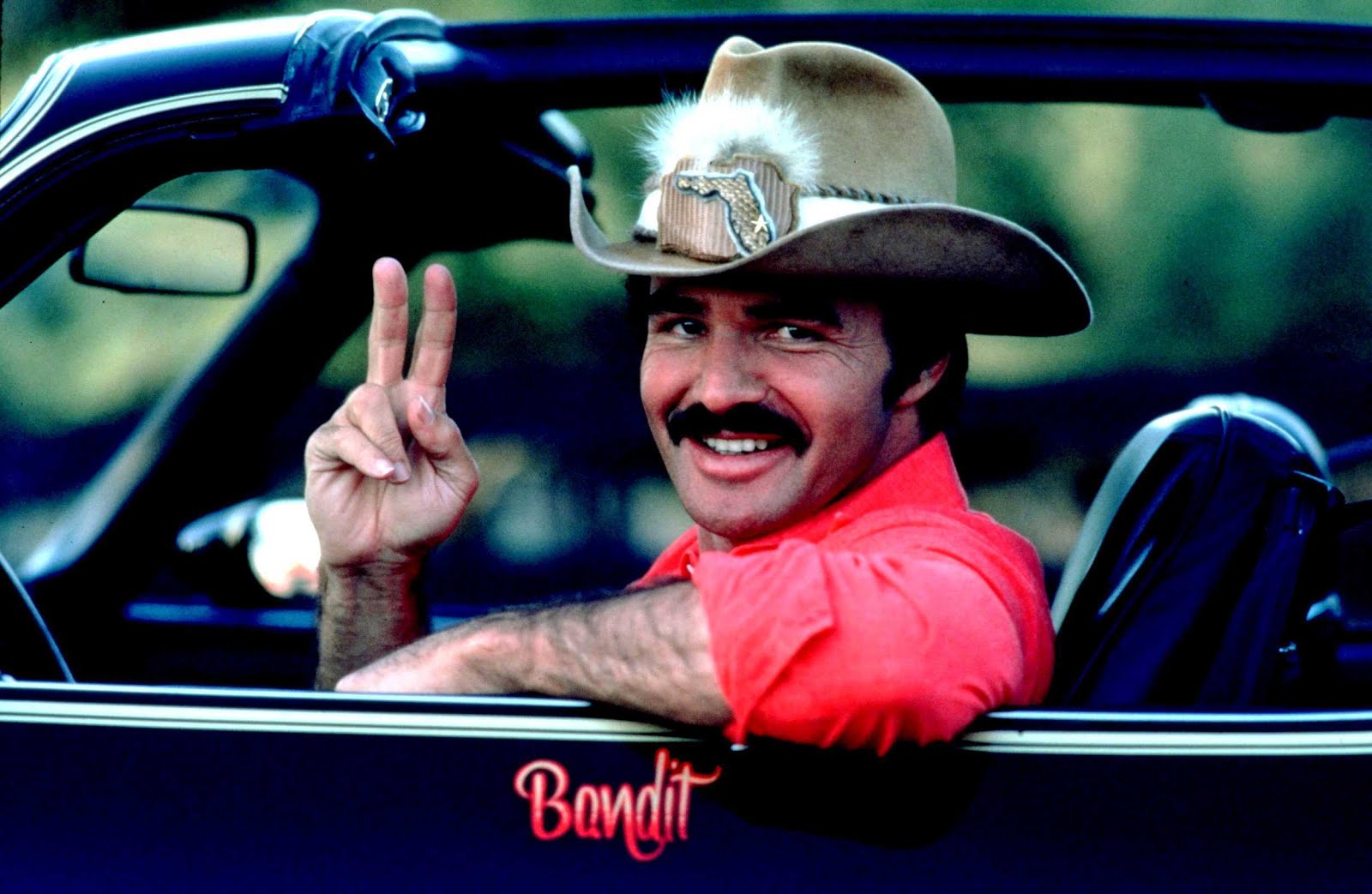 Burt reynolds smokey and the bandit legendary - ekopor