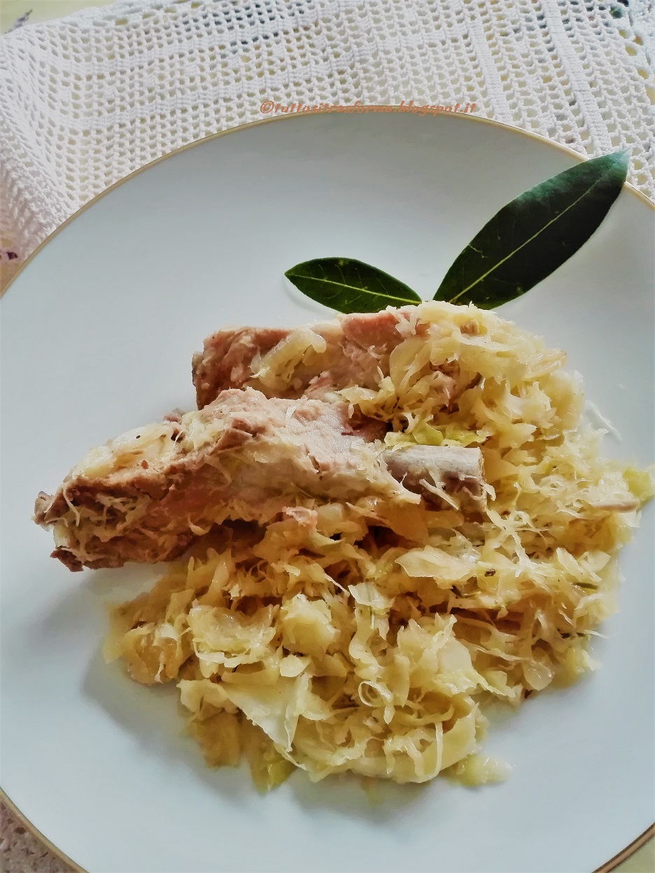 tuttositrasforma: CRAUTI E COSTINE (leggeri)