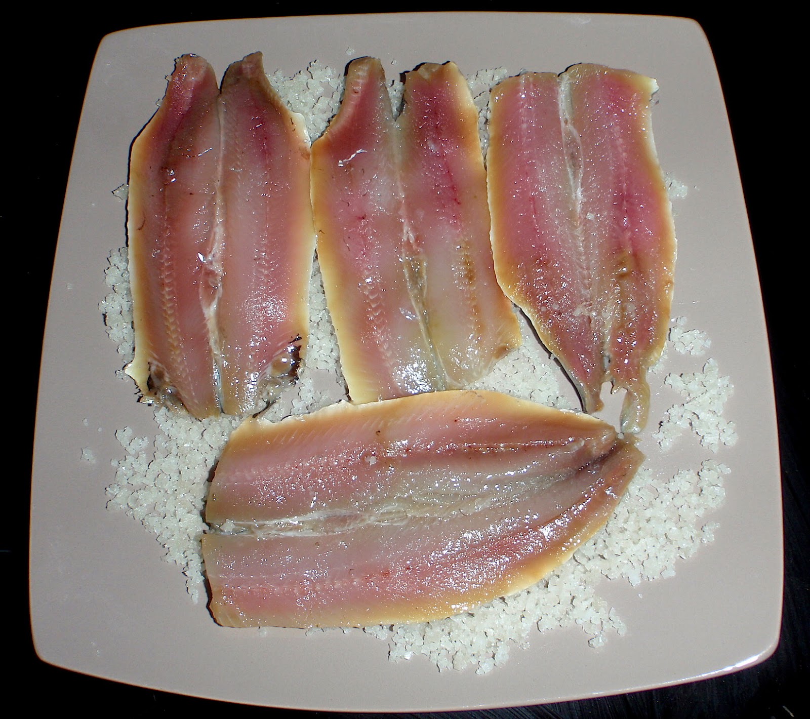 Friends & Foodies Forever: Marinated Sardine Filets