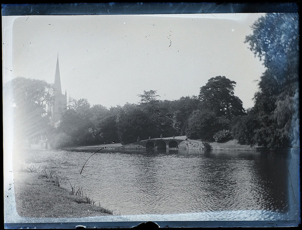 53 Fascinating Photos Document Everyday Life of England in the 1900s ...
