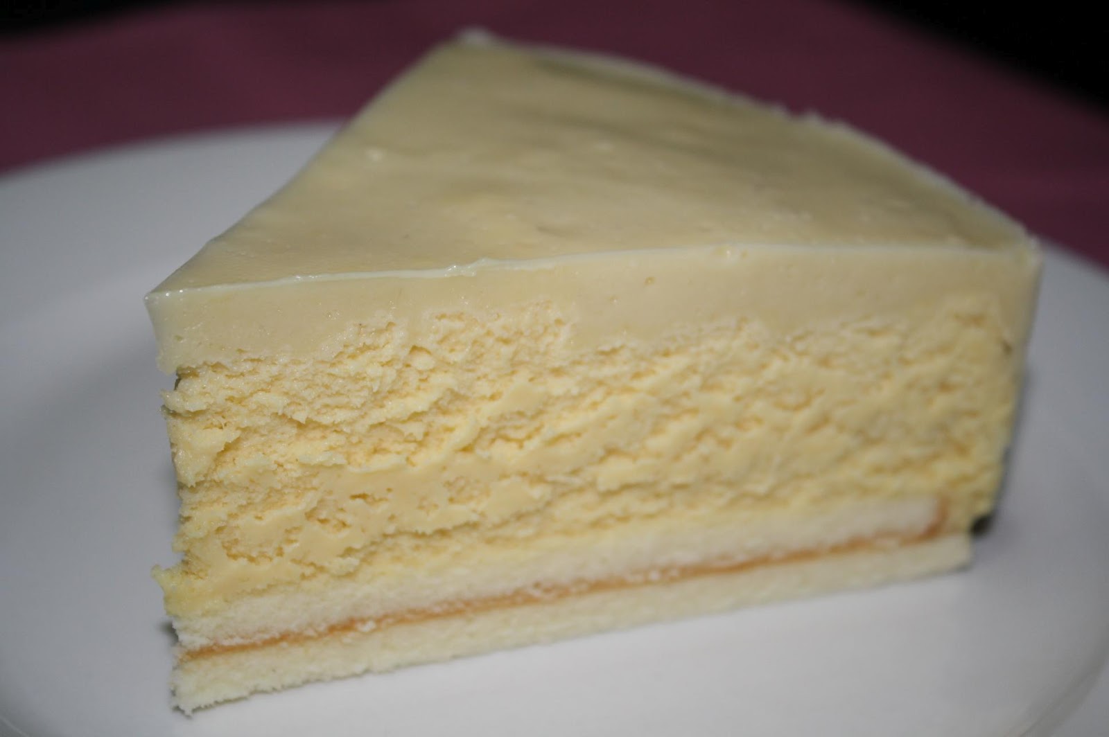 hunny bakes the cakes: Durian galore in Hunny's Baked Durian Cheesecake