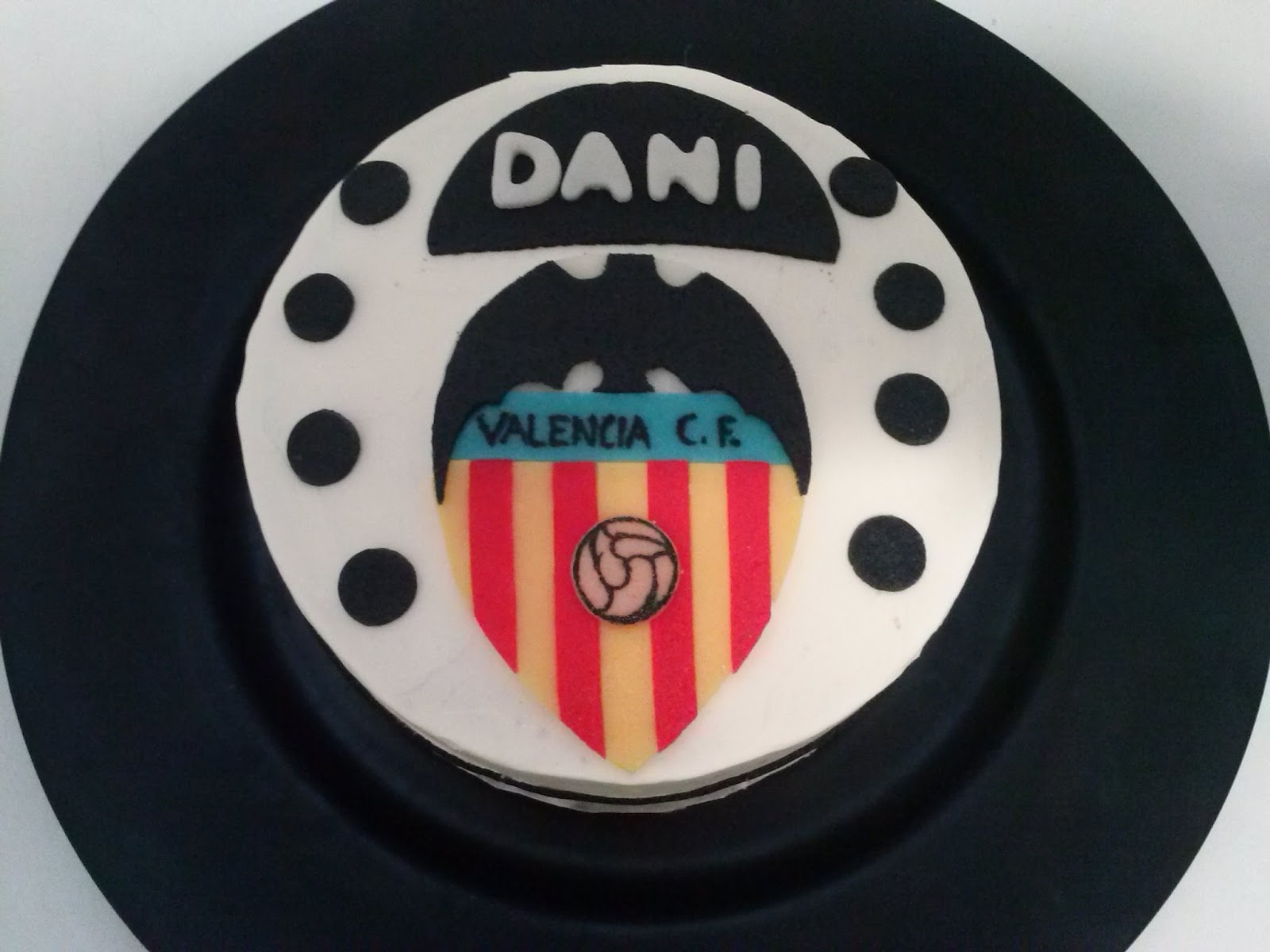 IRIS Y SUS DULCES: TARTA DEL VALENCIA PARA DANI