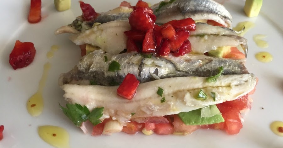 Ensalada de Boquerones en Vinagre & Vinagreta de Fresas | La Taza de Loza