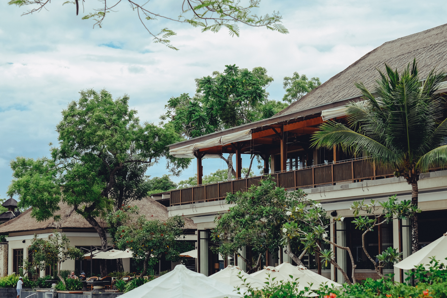 SUNDARA AT FOUR SEASONS RESORT BALI AT JIMBARAN BAY - LONGEST SUNDAY ...