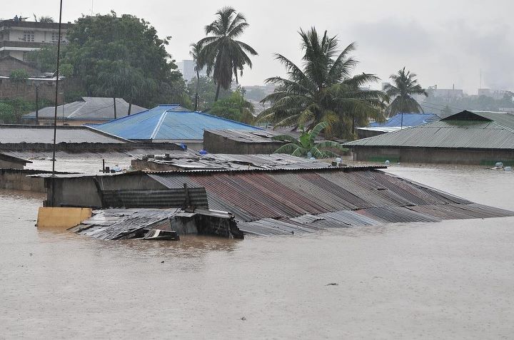 Hadubini - My-o-scope: Picha za Mafuriko Dar es Salaam