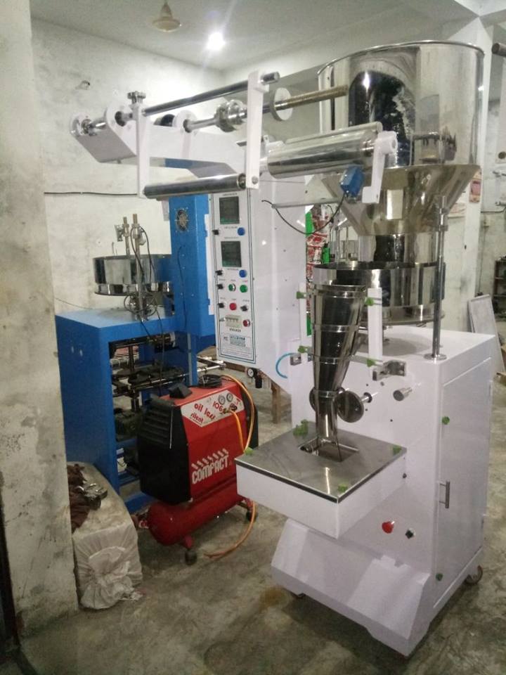 Slanty Nimko Packing Machines 03002510024 - Slanty Nimko Chips Pouch ...