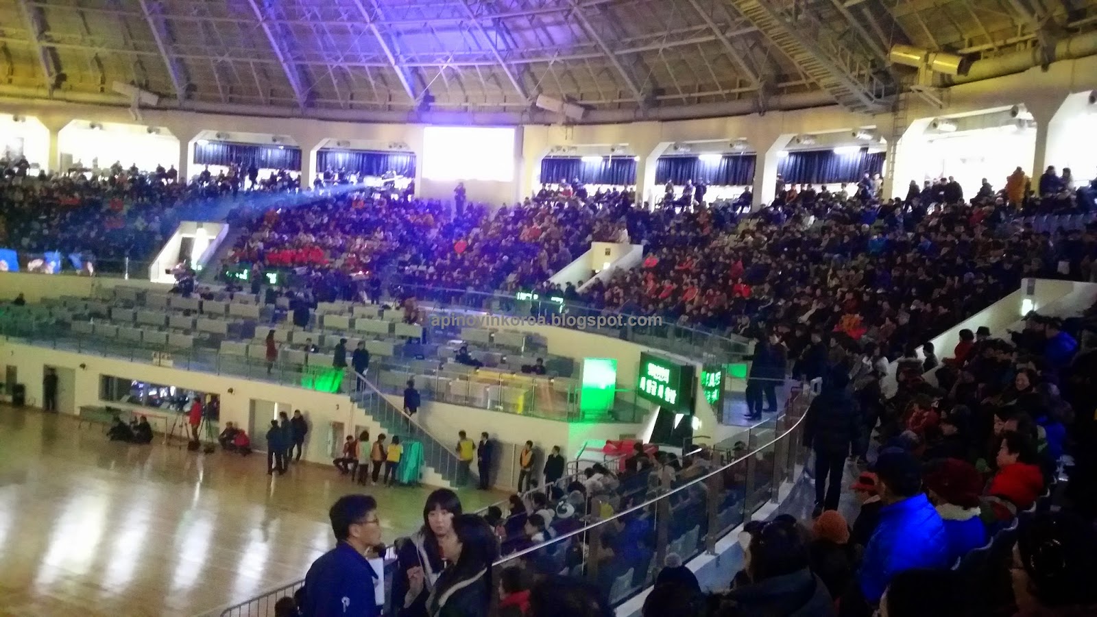 A Pinoy in Korea: Korea's First Indoor Sports Arena: Jangchung Gymnasium
