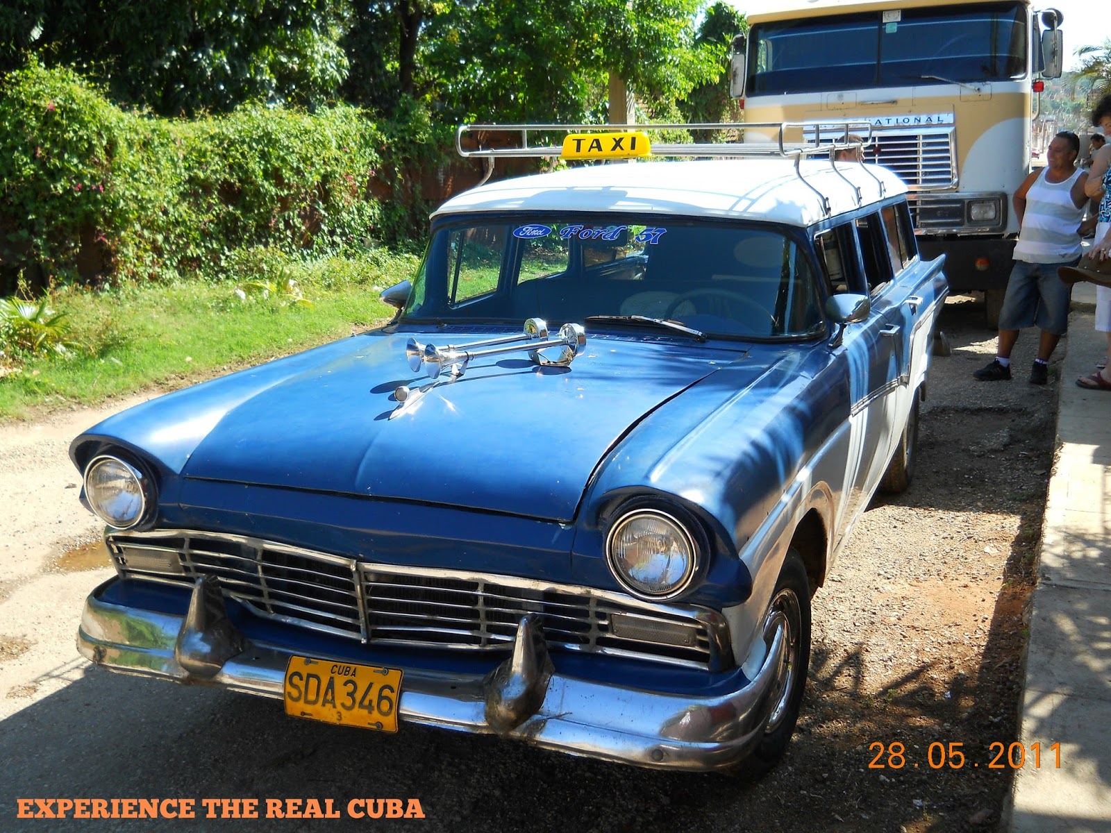 EXPERIENCE THE REAL CUBA: HOW TO BOOK A SHARED TAXI SERVICE CUBA?