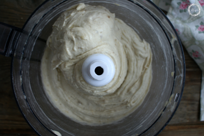 Banana Ice Cream with Sacha Inchi Seeds / Bananin sladoled | You CAN ...