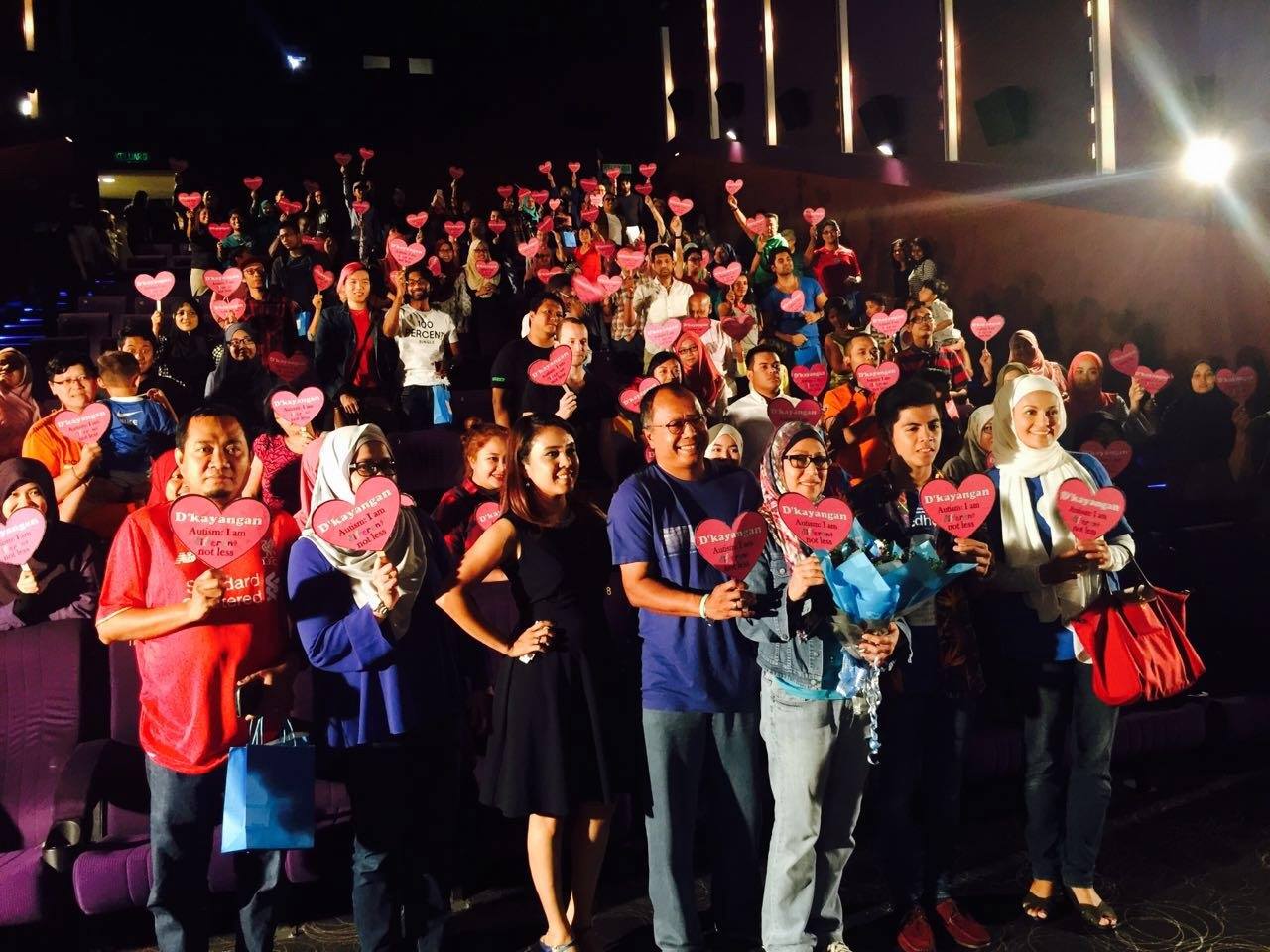 Achik Huda: D'Kayangan Group Menyemarakkan Kesedaran Autism Dengan ...