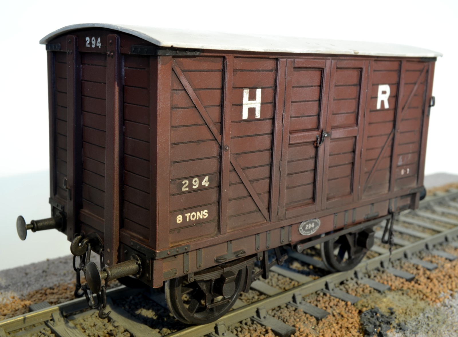 petesworkshop: Wagons and wagon plates