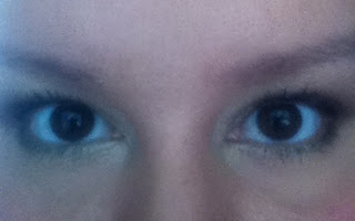 glitter obsession: Random Eye Look using Wet 'N Wild