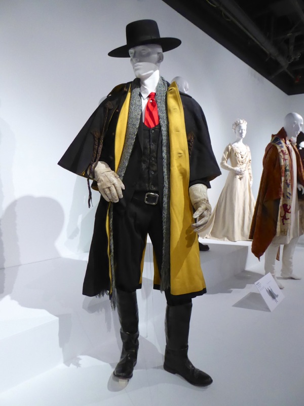 Hollywood Movie Costumes and Props: More movie costumes from The ...