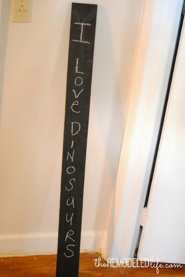 The Remodeled Life: Kids Project: Easy Chalkboard Sign