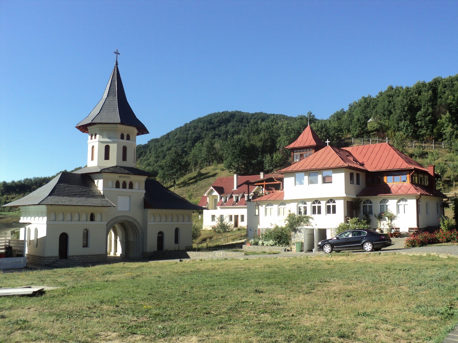 Dar!: Manastirea Nuseni, jud. Bistrita-Nasaud...!